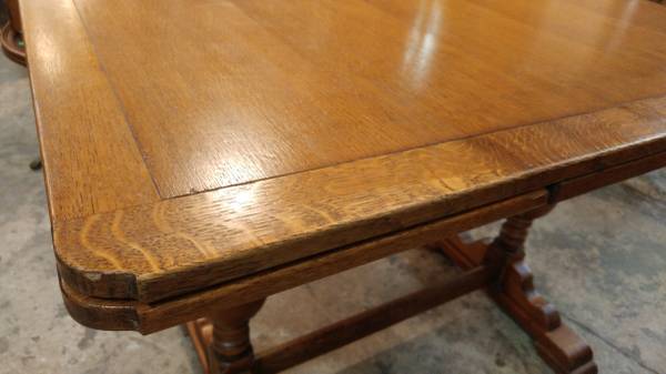 Antique Oak Small Dining Table - Slide out Leaves - BEAUTIFUL - Long ...