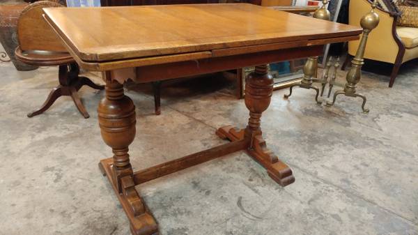Antique Oak Small Dining Table - Slide out Leaves - BEAUTIFUL - Long ...