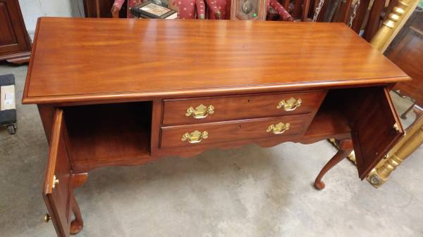 Henkel Harris Cherry Dining Server - Hall Console Table - Excellent ...
