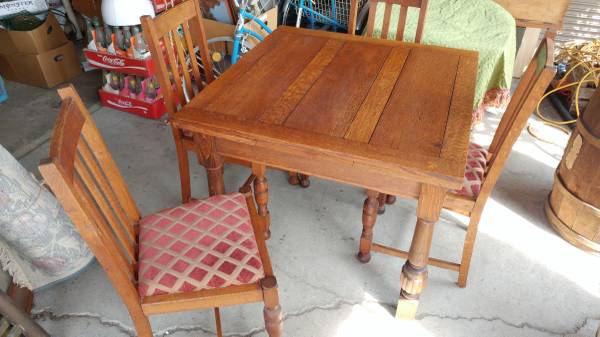 Antique Oak Kitchen Set - 4 chairs and Dining Table - Long Valley Traders