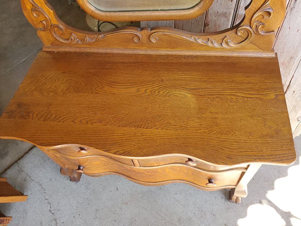 Antique Oak ladys Dresser - Low w/ Lrg Mirror - Claw Feet - WOW - Long ...
