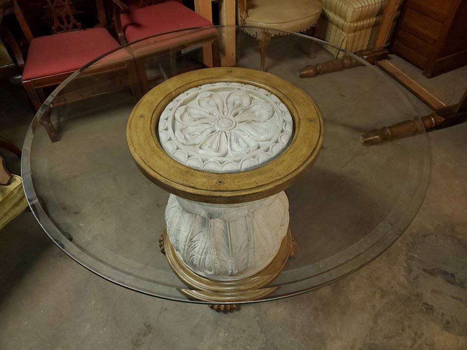 Round Glass Dining Table Beautiful Pedestal Base - SO NICE - Long ...
