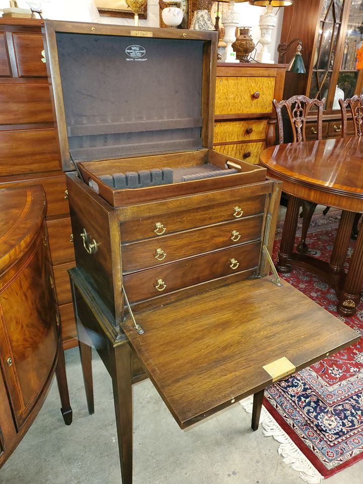 Henkel Harris Mahogany Silver Chest - Excellent condition - Long Valley ...