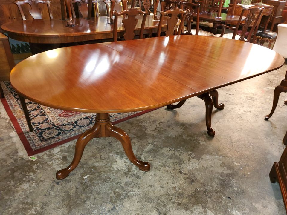 Henkel Harris Black Cherry Dining Table - 2 Leafs - Beautiful Table ...