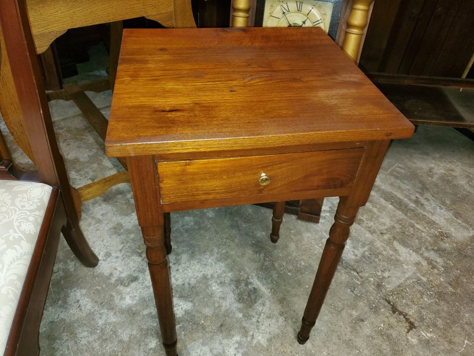 Antique Walnut Primitive Side Table - Beautiful Table - Long Valley Traders