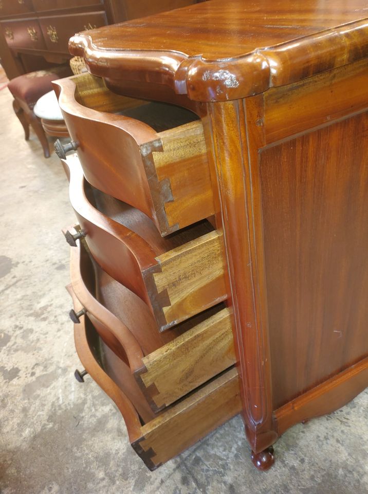 Mahogany 4 drawer Side Table - Lexington Furniture - Beautiful - Long ...