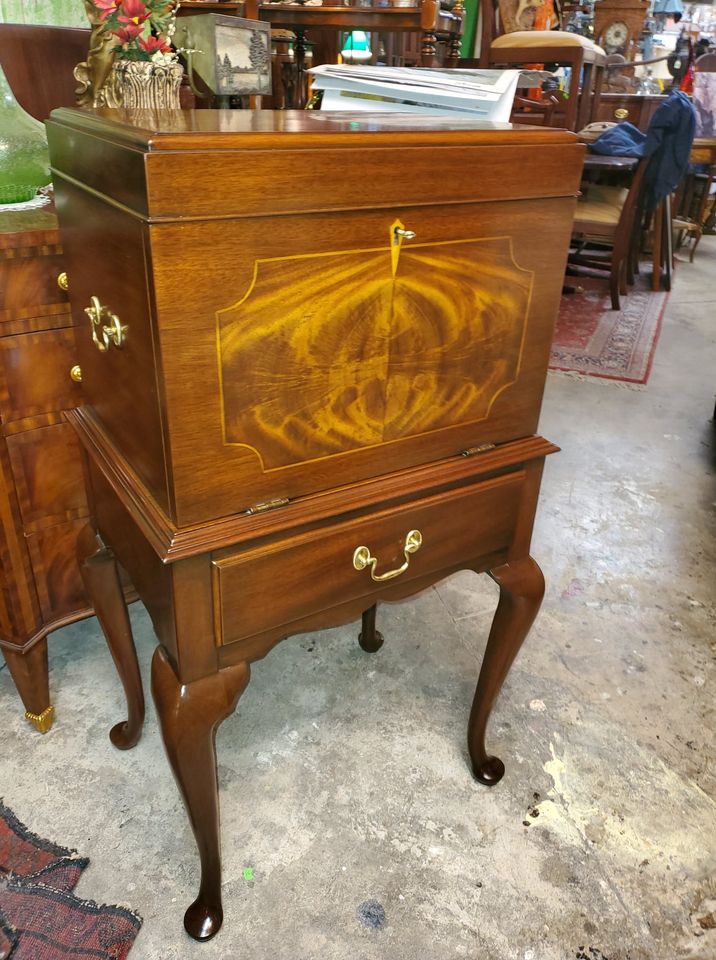 Henkel Harris Mahogany Silver Chest Beautiful In Excellent Condition ...