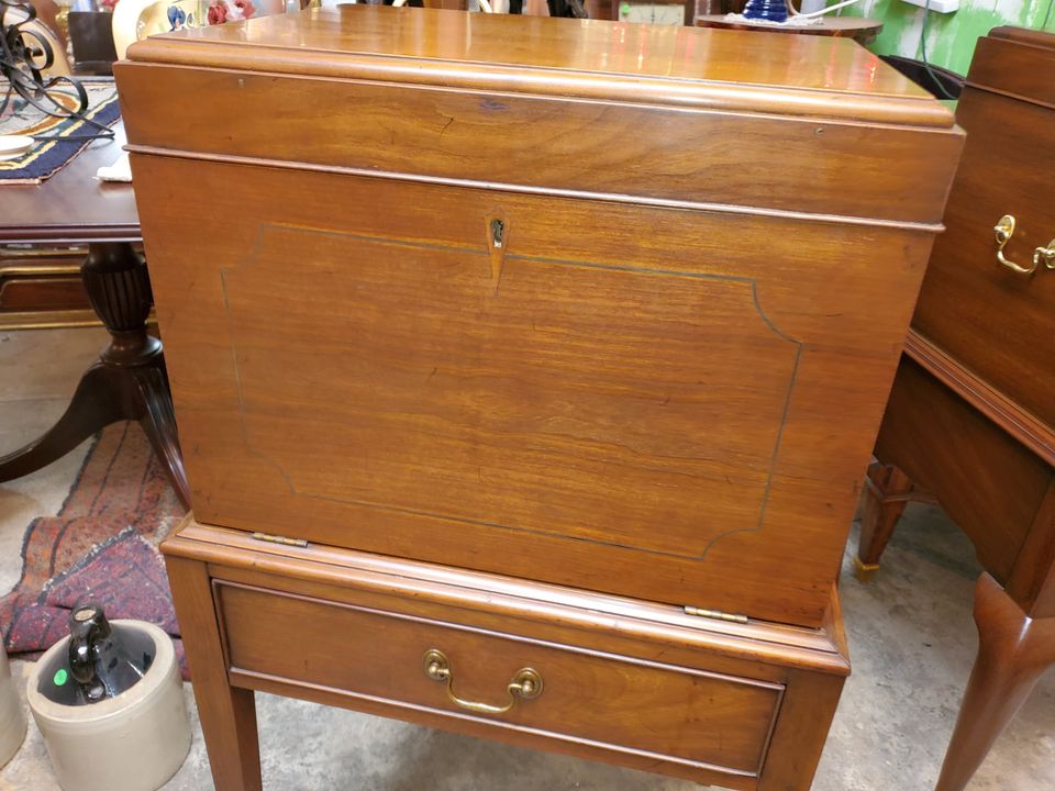 Henkel Harris Cellarette Liquor Cabinet Server Bar - Solid Walnut ...