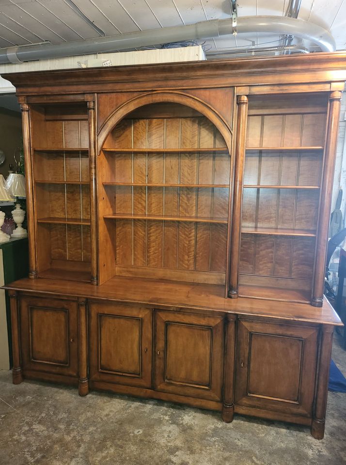 Henredon Large Cherry Bookcase w/ Lower Cabinets - Beautiful - Long ...