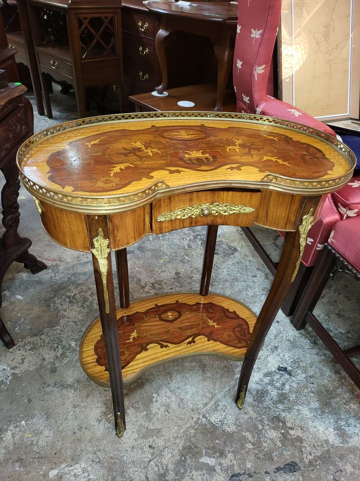 Vintage Small Mahogany Kidney Side Table - Inlay and Brass details ...