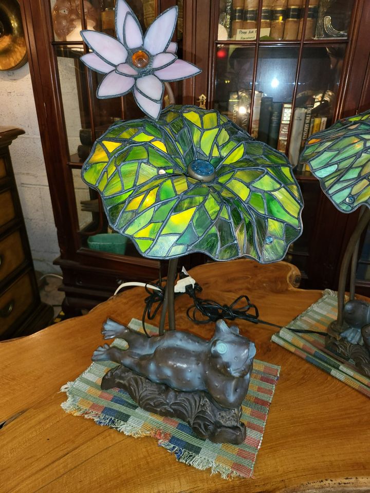 2 Stained Glass Frog Lamps - Metal and well Made - Beautiful - Long ...