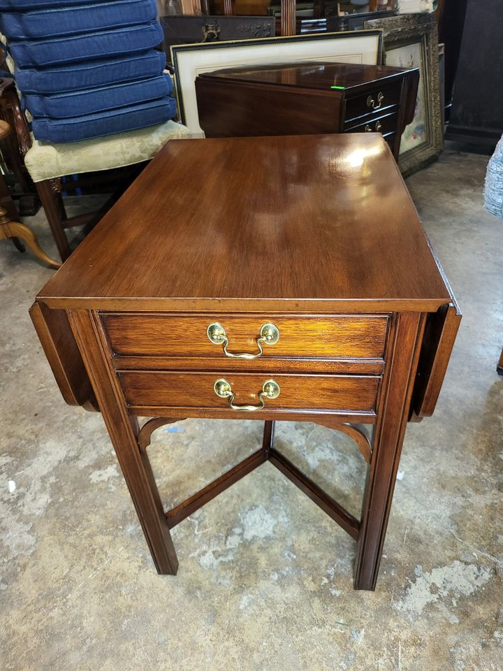 Henkel Harris Mahogany Side Table Drop Leaf - Great condition - Long ...