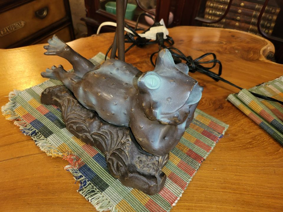 2 Stained Glass Frog Lamps - Metal and well Made - Beautiful - Long ...