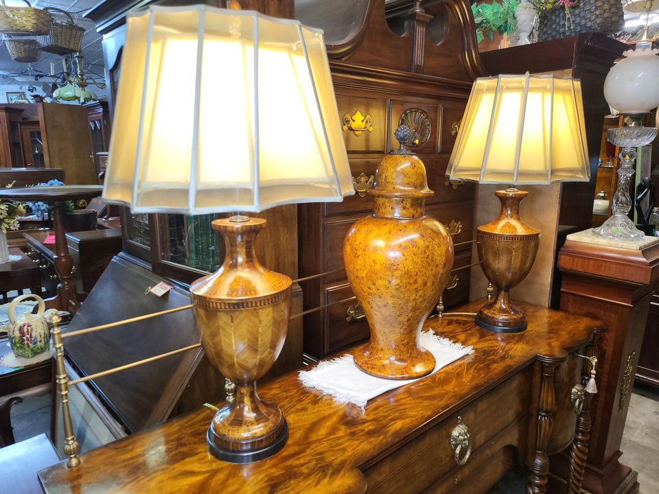 2 Theodore Alexander Table Lamps - Mahogany and Birdseye Maple Inlay ...