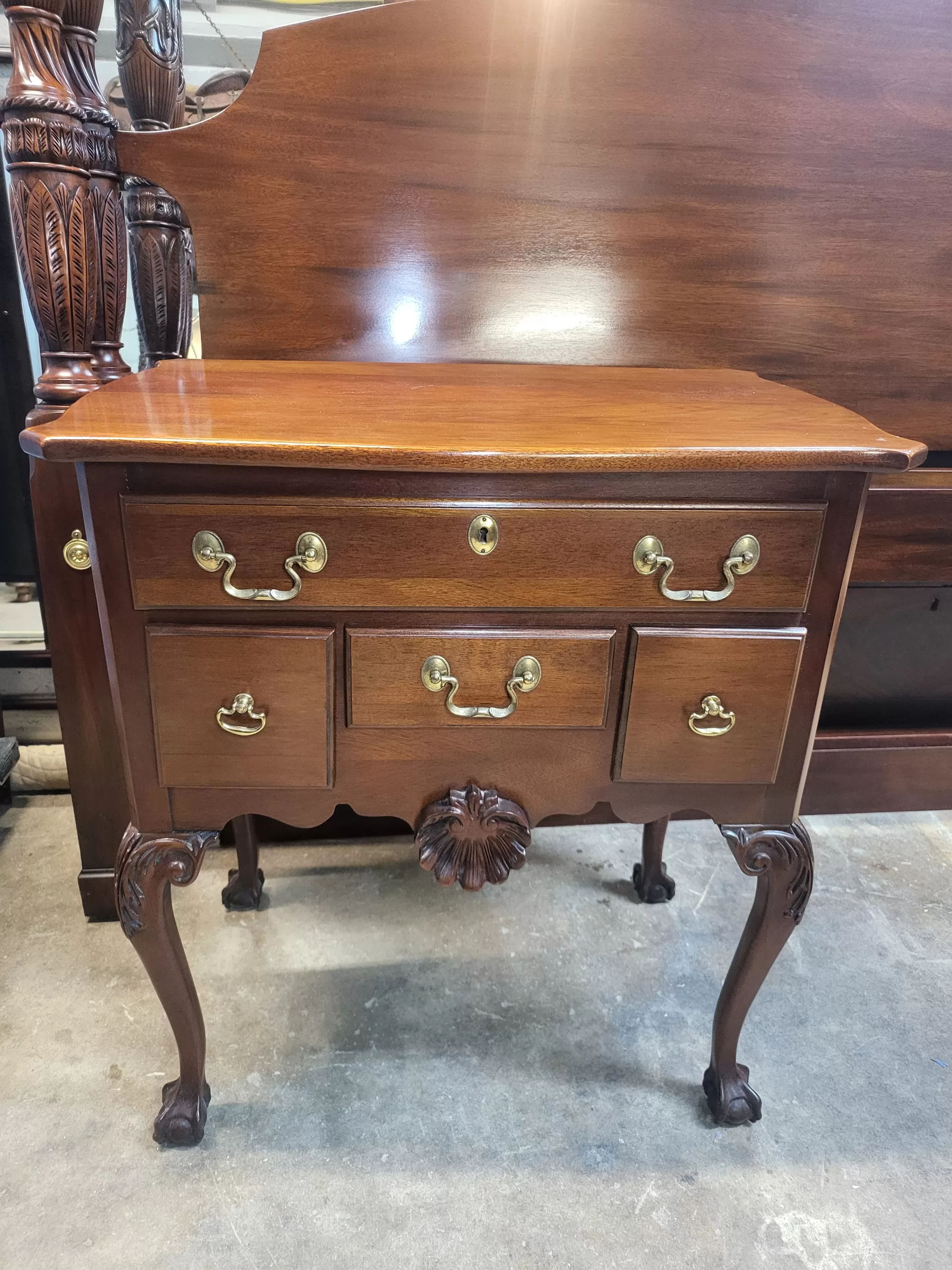 Link-Taylor Mahogany Chippendale Style Lowboy Table / Nightstand - Long ...