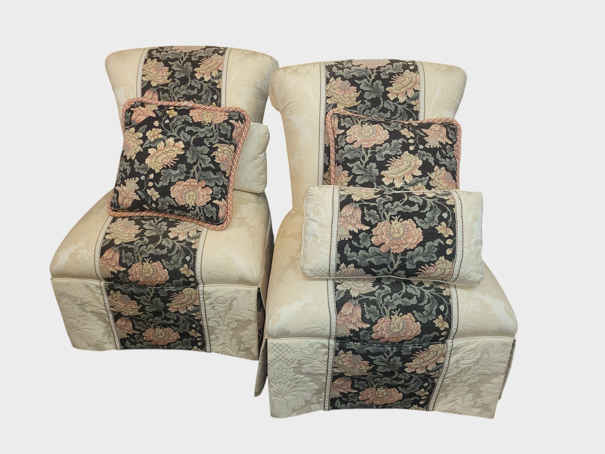 2 Upholstered Ladies Sitting / Dressing Room Chairs with 4 Matching ...